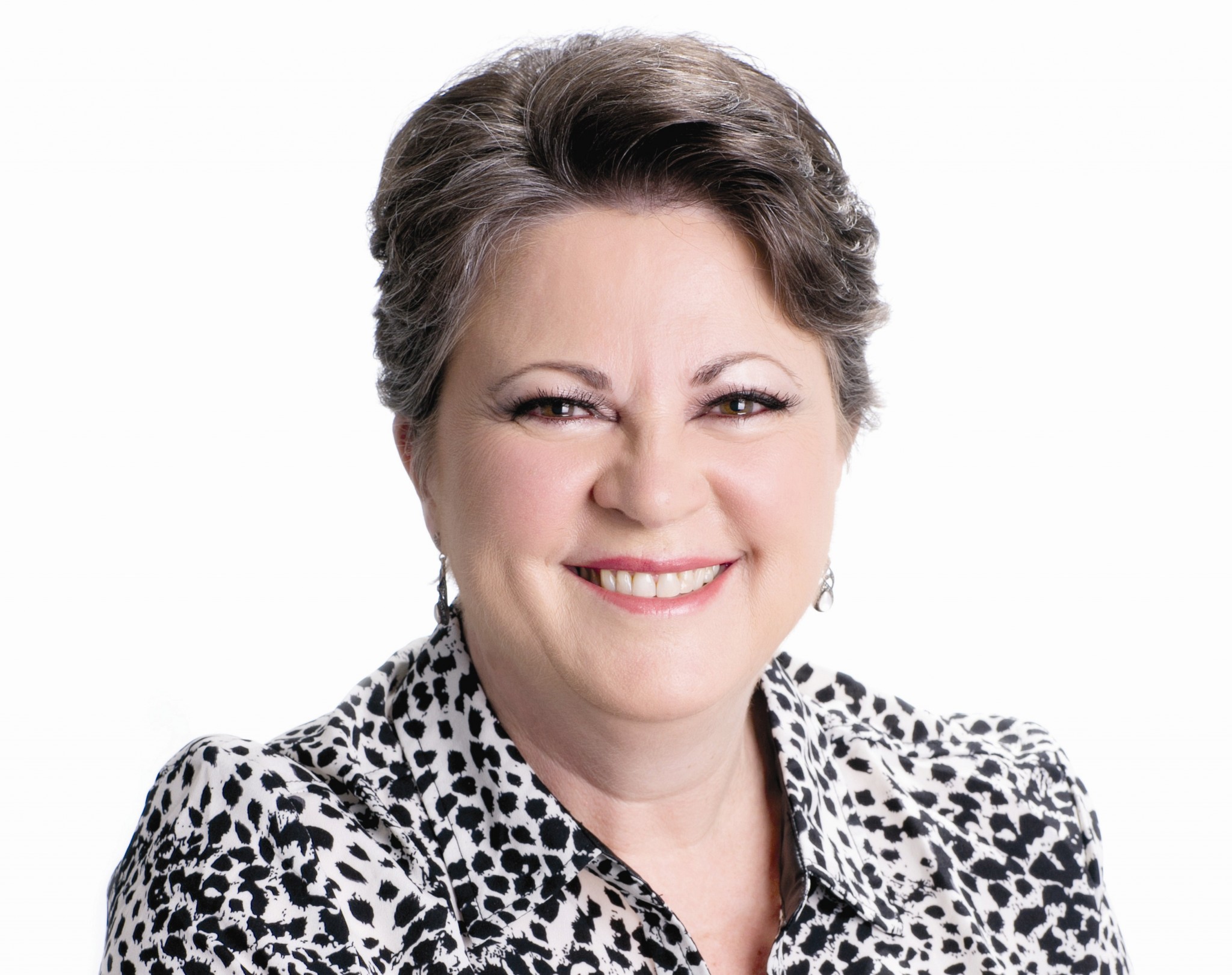 POEMAS DE LA BRASILEÑA LILIA SOUZA TRADUCIDOS POR A. P. ALENCART