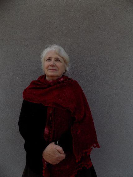 ‘AMELIA’, UN RELATO DE LA ESPAÑOLA DOLORES BARRÓN. PINTURAS DE HÉCTOR POLEO