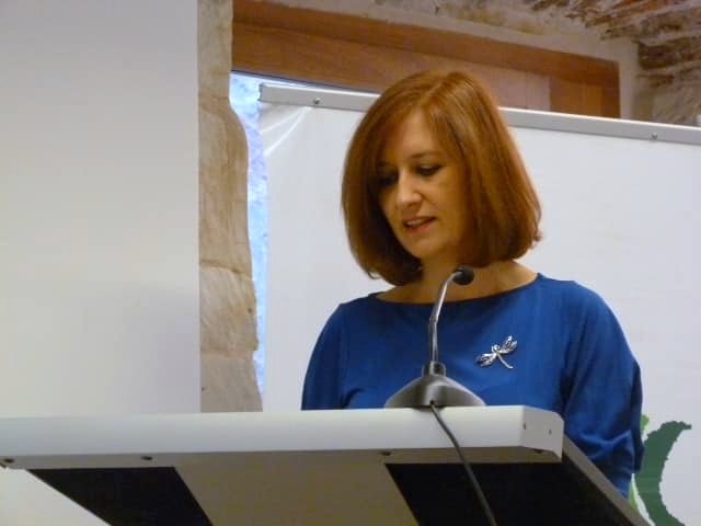 VOCES Y LIBROS EN PORTUGUÉS Y CASTELLANO. FOTOGRAFÍAS DE AÍDA ACOSTA ...