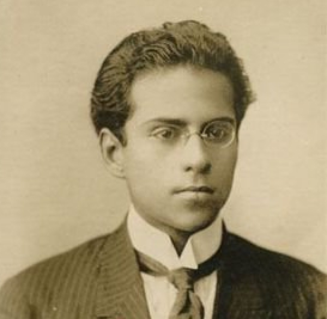 POEMAS DEL ECUATORIANO MEDARDO ÁNGEL SILVA, EN SU PRIMER CENTENARIO