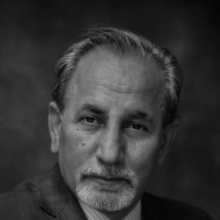 POEMAS DEL IRAQUÍ ALI NASER KINANA, TRADUCIDOS AL ESPAÑOL POR ABDUL ...